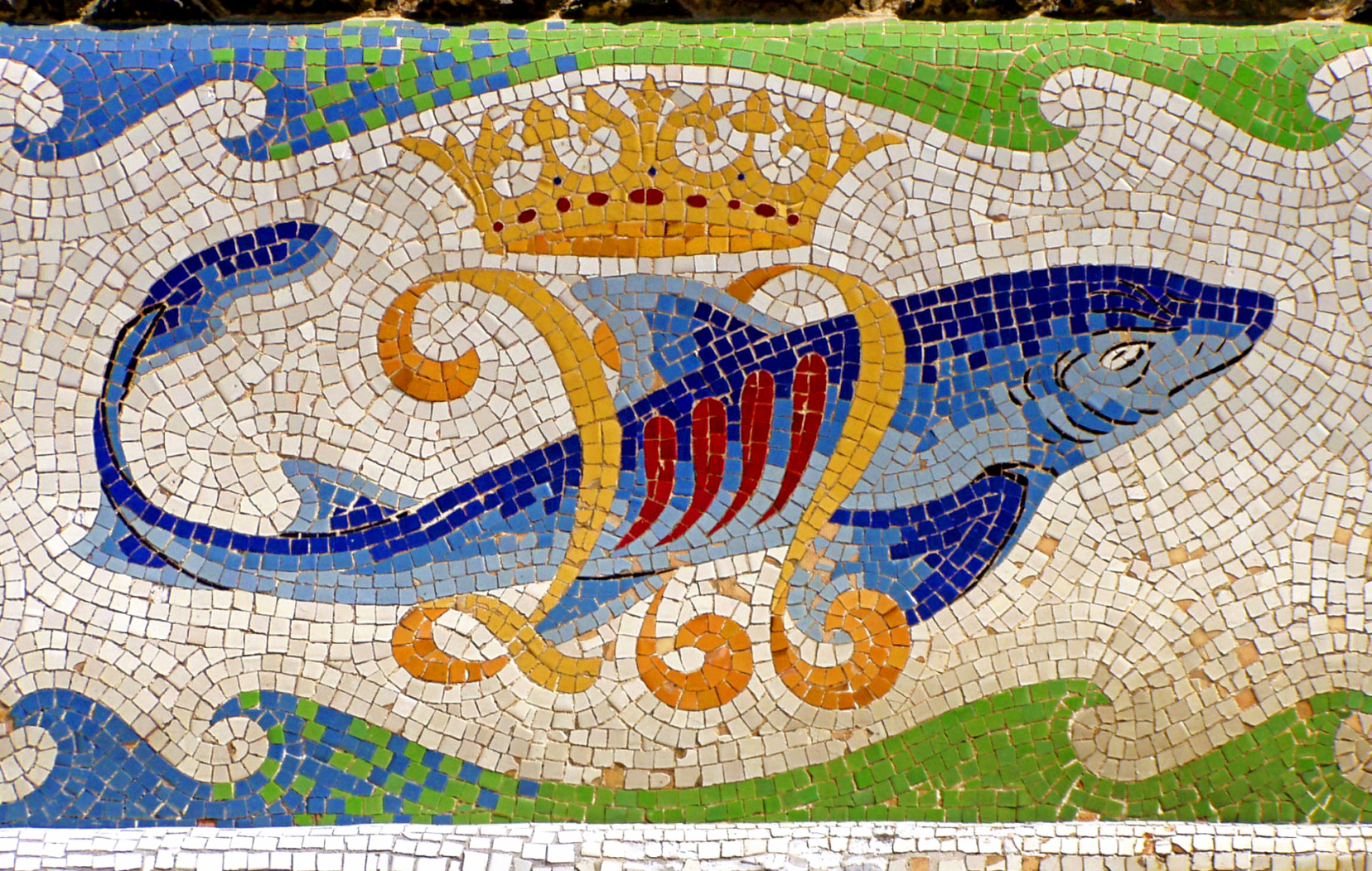 Sabies què? Trencadís, la tècnica d’un geni - Obra Modernista de Antoni ...